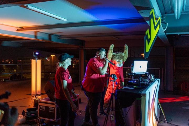 Wir machen weiter gute Sachen. - Hier mit Herz